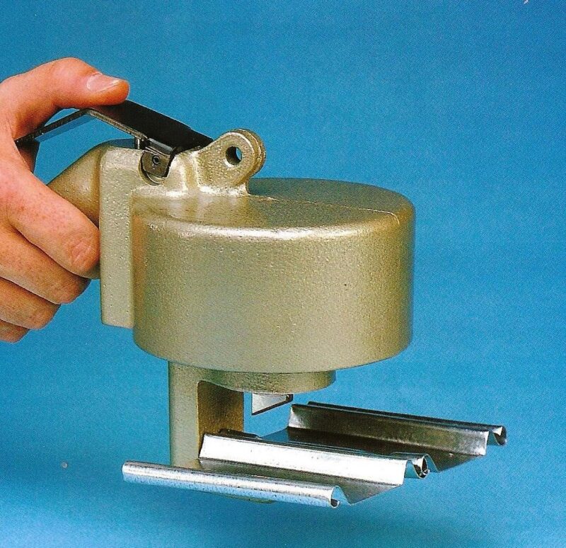 ÚTILES REMACHAR - Blaya SL fabricante de perfiles metálicos